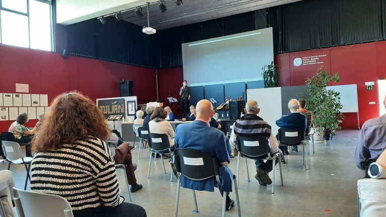 Inauguración de la exposición titulada «Julián Oscoz Íñigo: una vida en ...